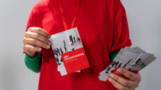 Flyer vs Brochure: Difference Between Flyers and Brochures - FlyerHeroes